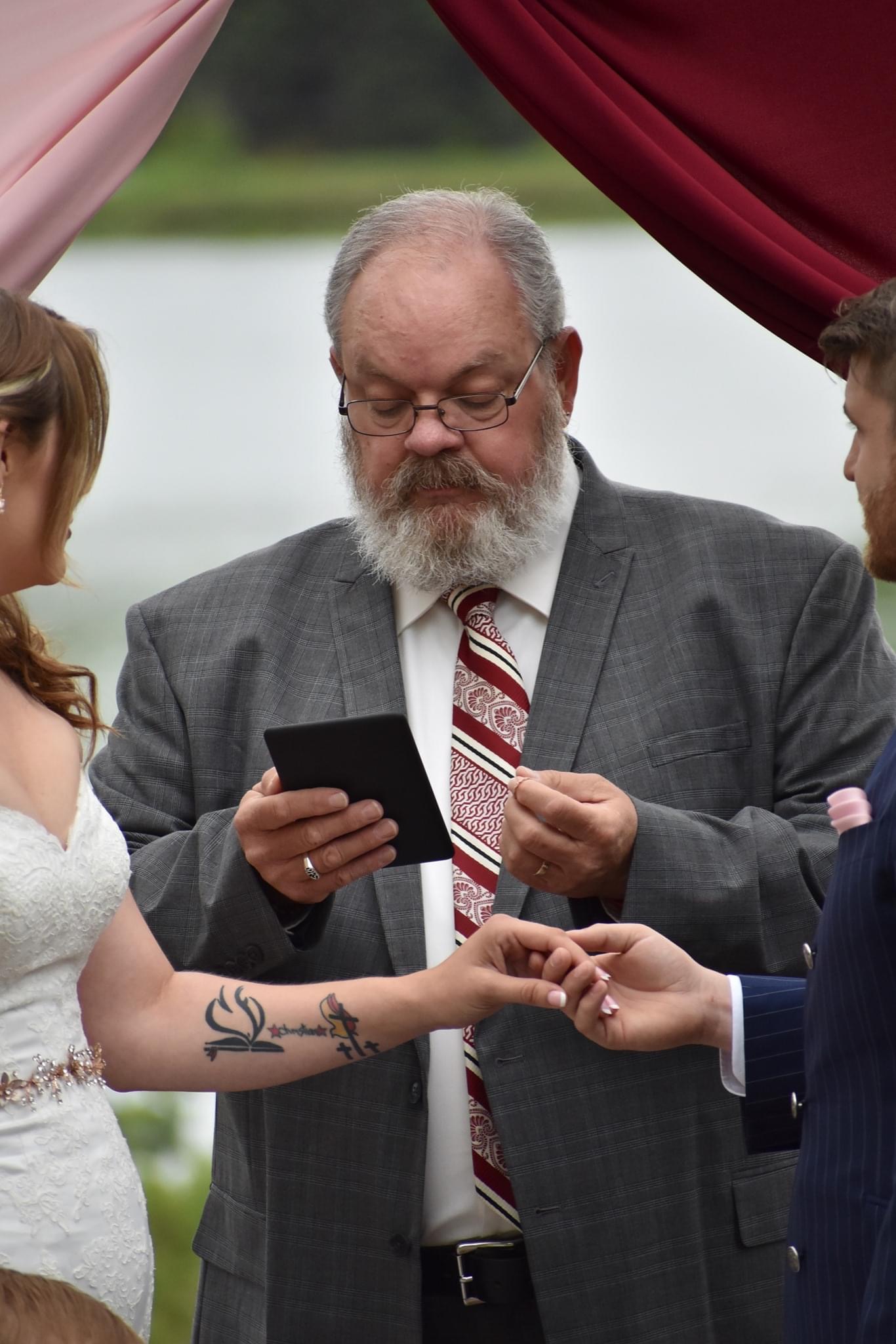Pastor Bob’s Bio – Welcome to Two Rivers Community Church of the Nazarene